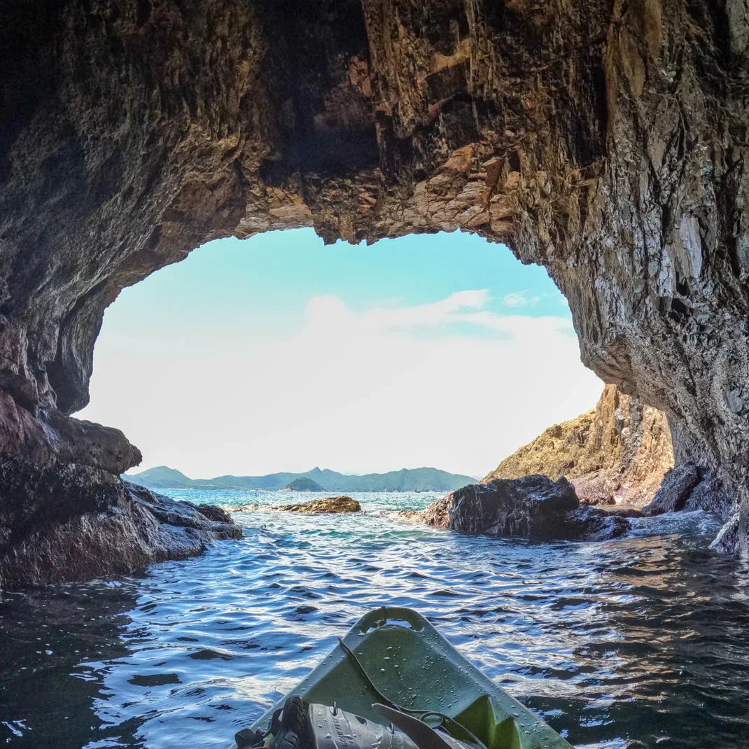 Breeze Wind Level 2, Best Time Crossing through Sea Arches and Sea Cav ...